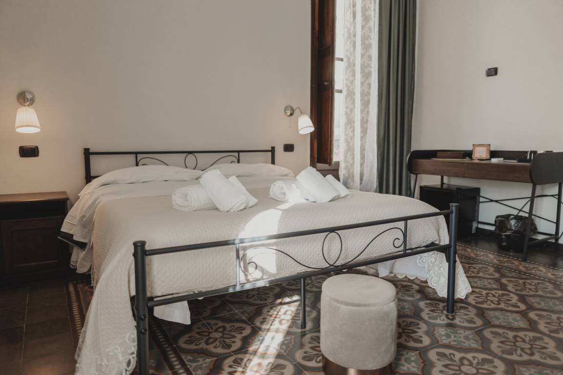 35 M² Bed And Breakfast ∙ 1 Bedroom ∙ 4 Guests - Cefalù