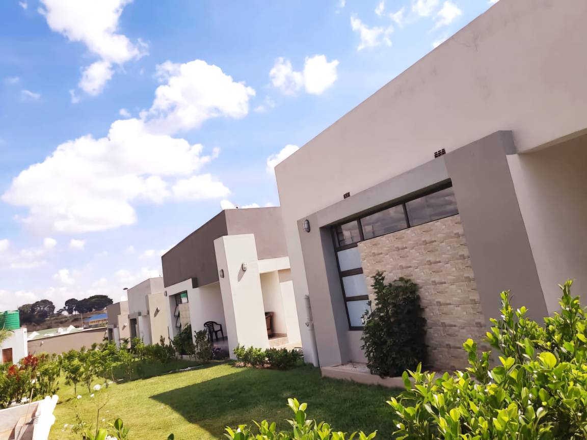 215 M² Casa ∙ 3 Habitaciones ∙ 6 Huéspedes - Lilongwe