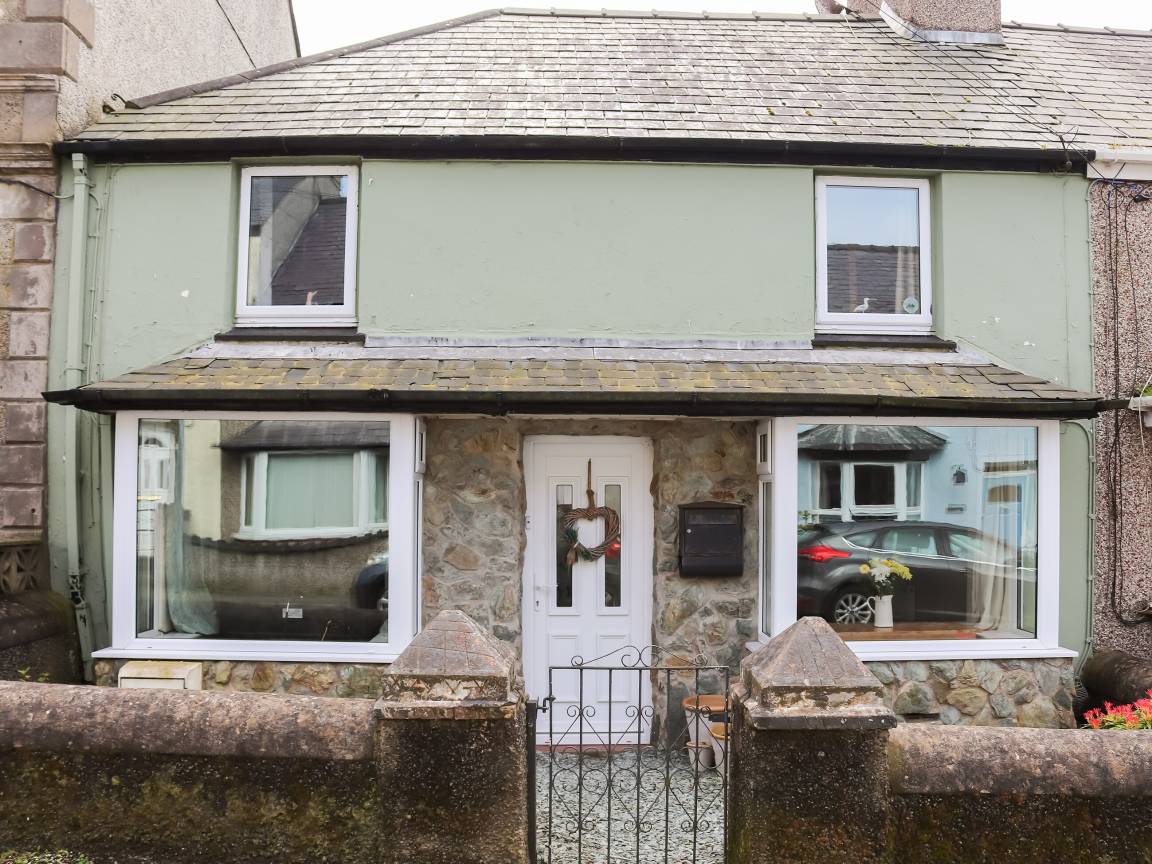 Cottage ∙ 2 Bedrooms ∙ 4 Guests - Anglesey