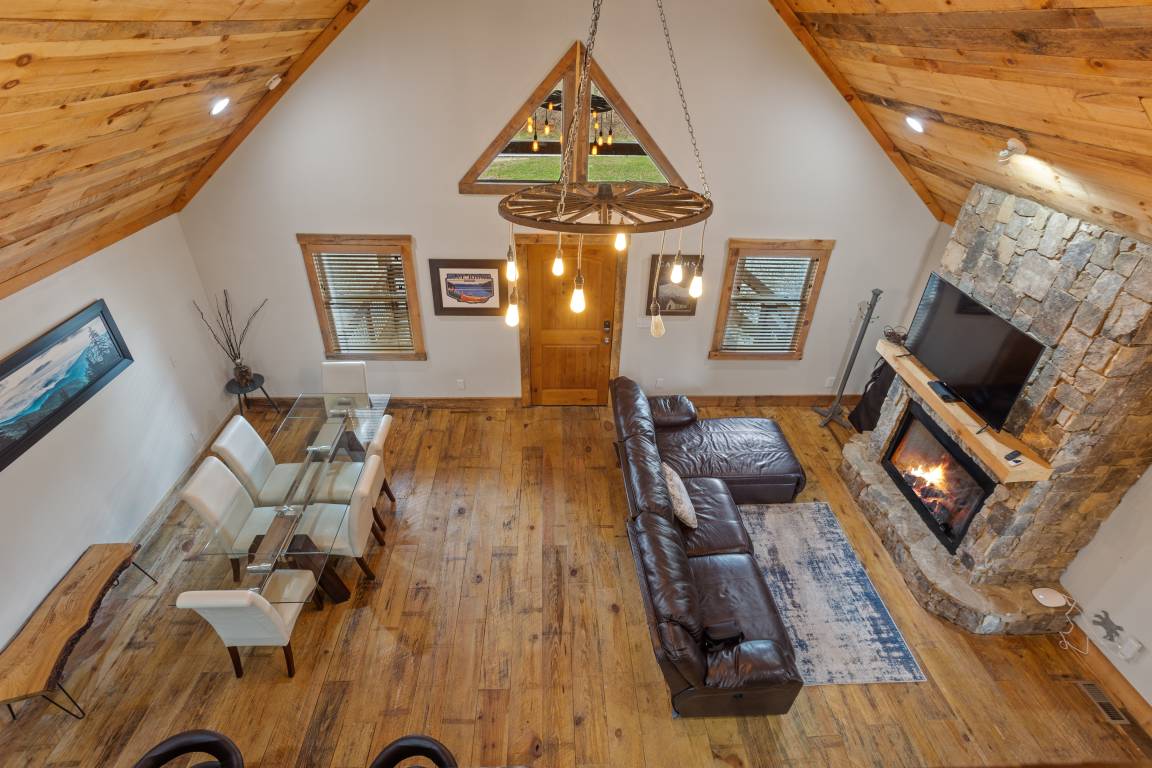 122 M² Cabin ∙ 3 Bedrooms ∙ 6 Guests - Blue Ridge, GA
