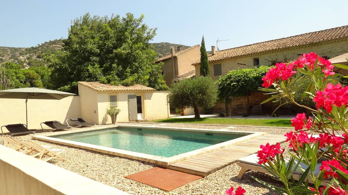 350 M² Maison De Vacances ∙ 5 Chambres ∙ 14 Personnes - Cheval-Blanc