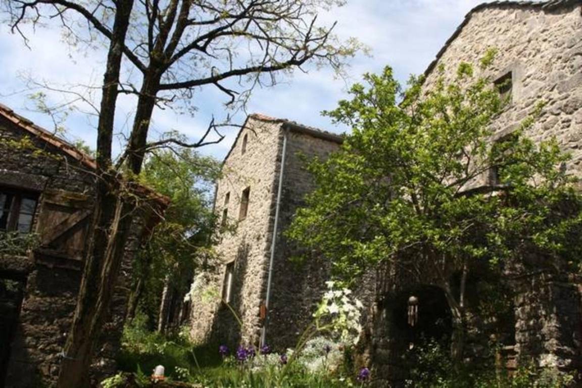 60 M² Maison De Vacances ∙ 2 Chambres ∙ 7 Personnes - La Couvertoirade