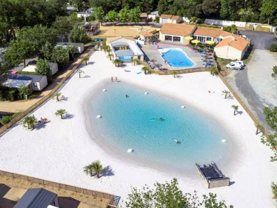 16 M² Bungalow ∙ 2 Chambres ∙ 4 Personnes - Challans