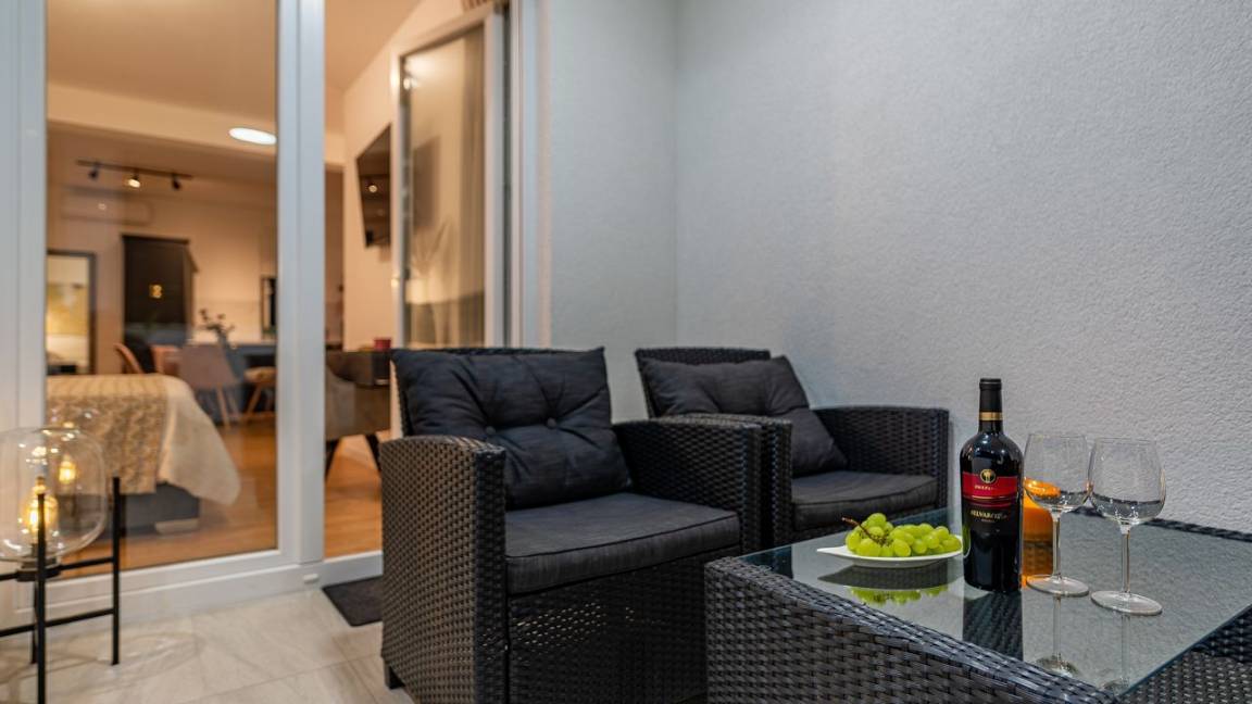 40 M² Hotel ∙ 1 Bedroom ∙ 2 Guests - Grabovac