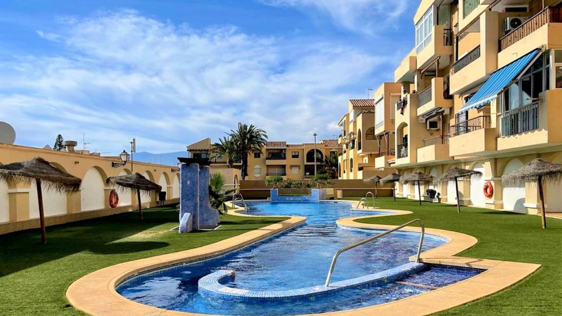 65 M² Appartement ∙ 1 Slaapkamer ∙ 4 Gasten - Roquetas de Mar