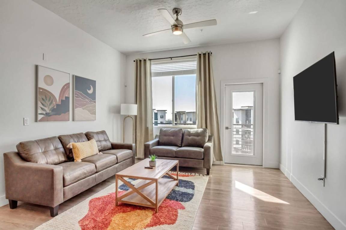106 M² Apartment ∙ 2 Bedrooms ∙ 5 Guests - Riverdale, UT