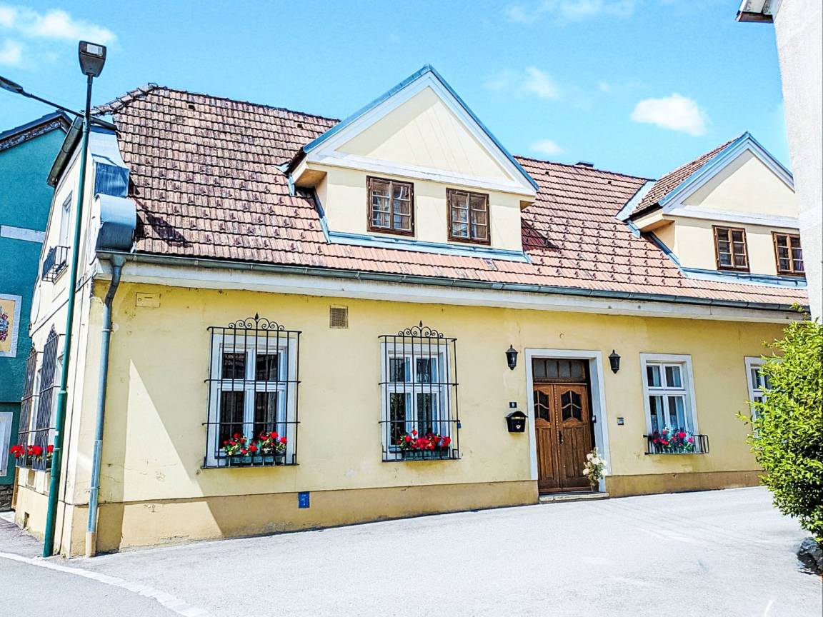 58 M² Ferienwohnung ∙ 1 Schlafzimmer ∙ 4 Gäste - Spitz