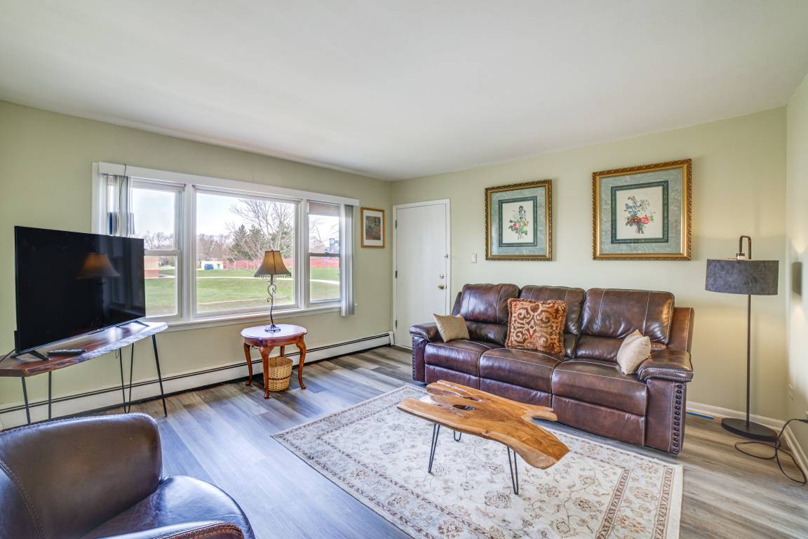 78 M² Apartment ∙ 2 Bedrooms ∙ 4 Guests - Lynwood, IL