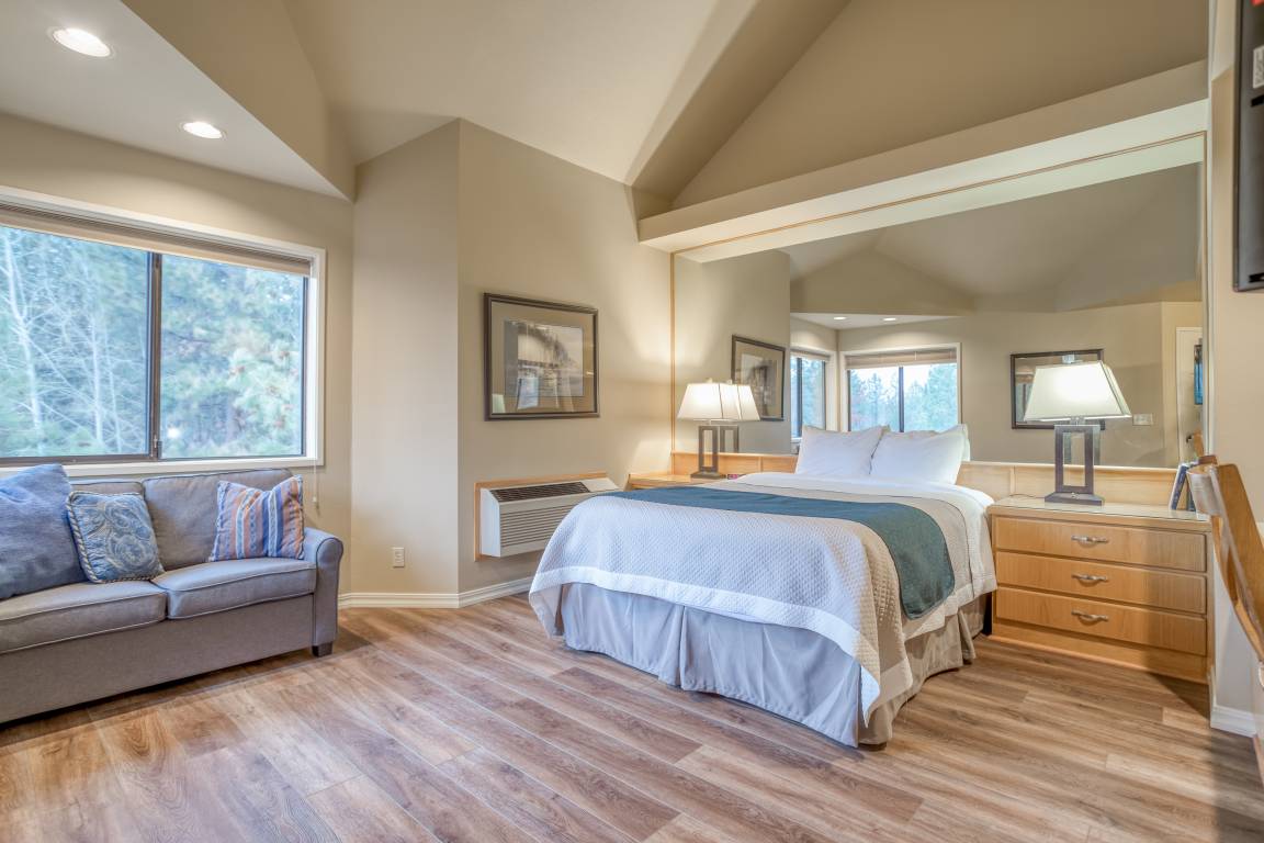 28 M² Hotel ∙ 1 Bedroom ∙ 3 Guests - Bend, OR
