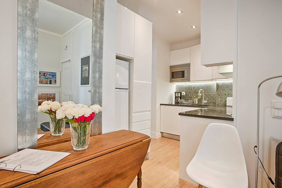 54 M² Apartment ∙ 2 Bedrooms ∙ 4 Guests - Alfama