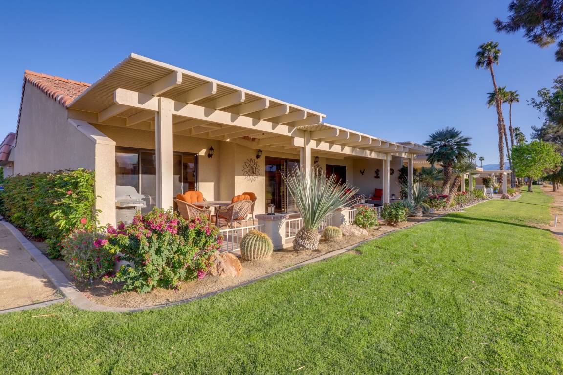 110 M² Apartment ∙ 2 Bedrooms ∙ 4 Guests - Indio, CA