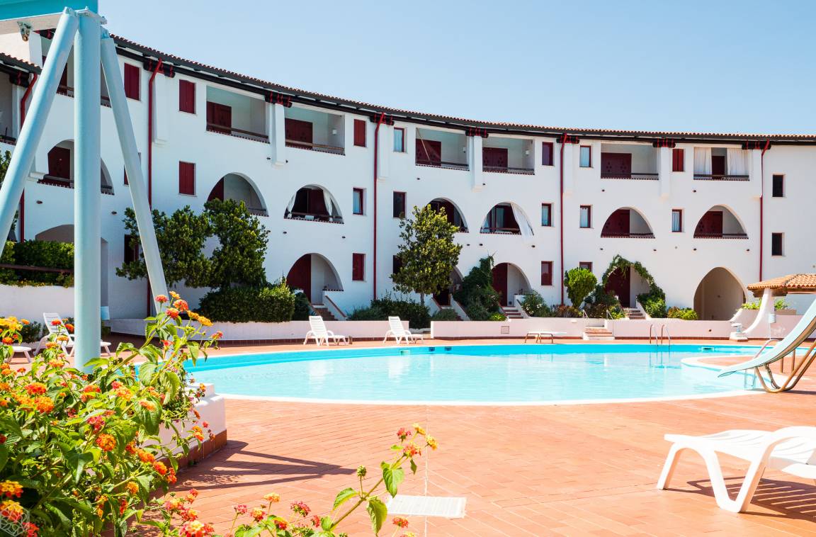 73 M² Ferienwohnung ∙ 1 Schlafzimmer ∙ 4 Gäste - Arzachena