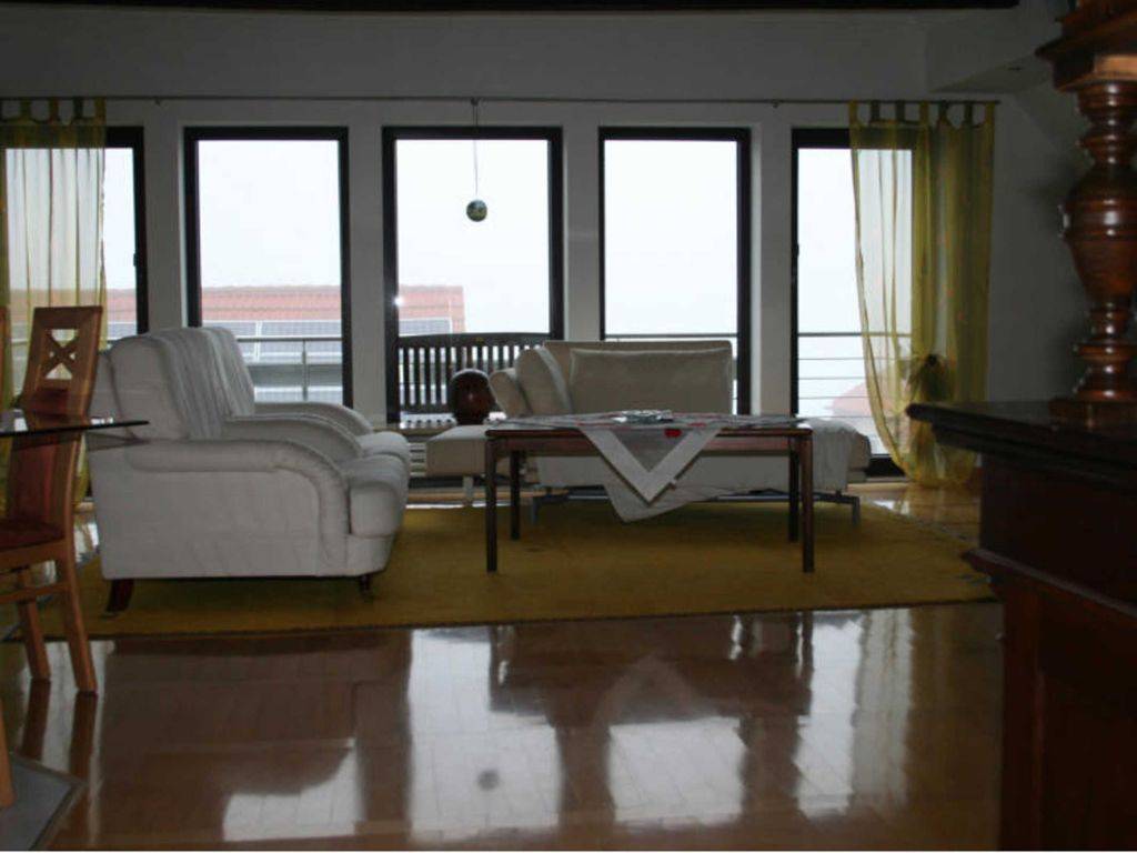 110 M² Apartment ∙ 2 Bedrooms ∙ 4 Guests - Erfurt