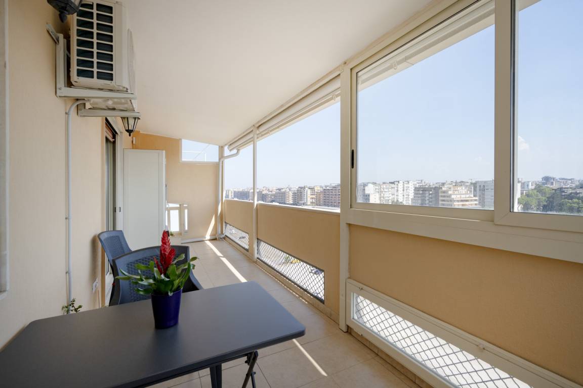 95 M² Apartment ∙ 2 Bedrooms ∙ 6 Guests - Bari