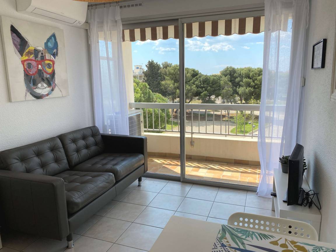 21 M² Apartament Typu Studio ∙ 1 Sypialnia ∙ 2 Gości - Balaruc-les-Bains