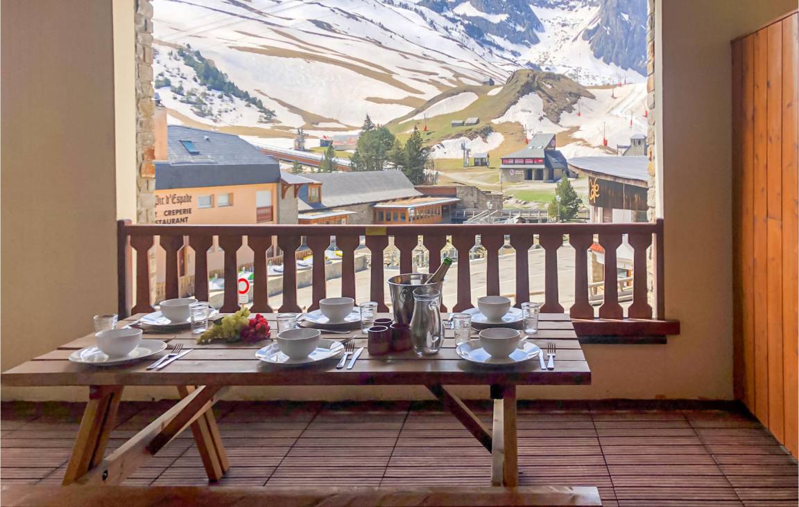 140 M² Appartement ∙ 3 Chambres ∙ 8 Personnes - Bagnères-de-Bigorre