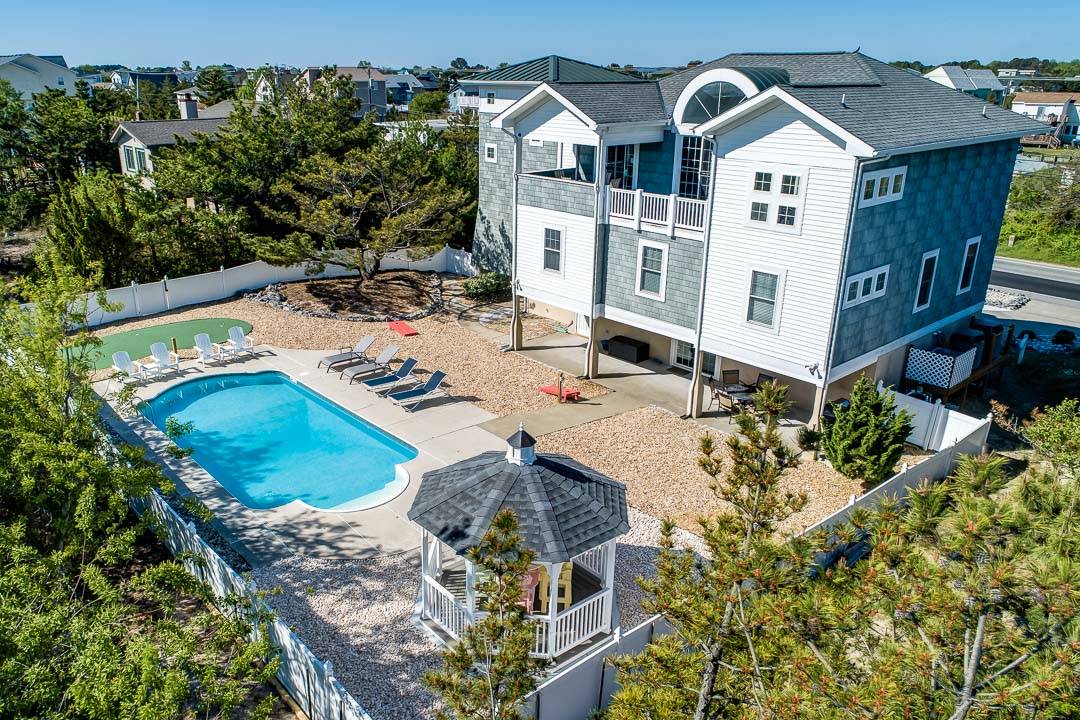 House ∙ 8 Bedrooms ∙ 20 Guests - Virginia Beach, VA