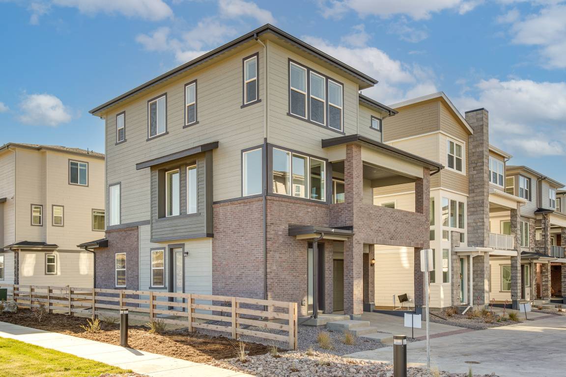 236 M² House ∙ 4 Bedrooms ∙ 8 Guests - Aurora, CO