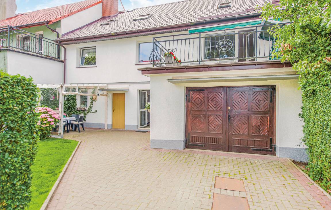 80 M² Apartament ∙ 2 Sypialnie ∙ 4 Gości - Darłowo