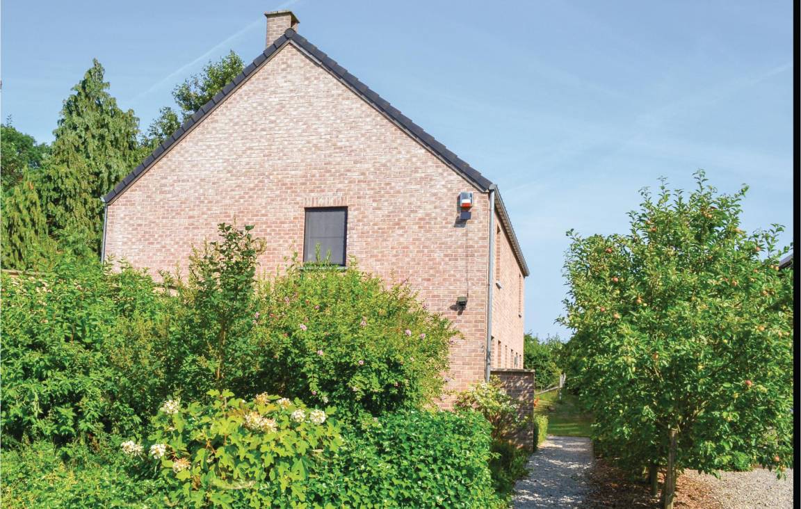 200 M² Maison De Vacances ∙ 4 Chambres ∙ 7 Personnes - Wavre