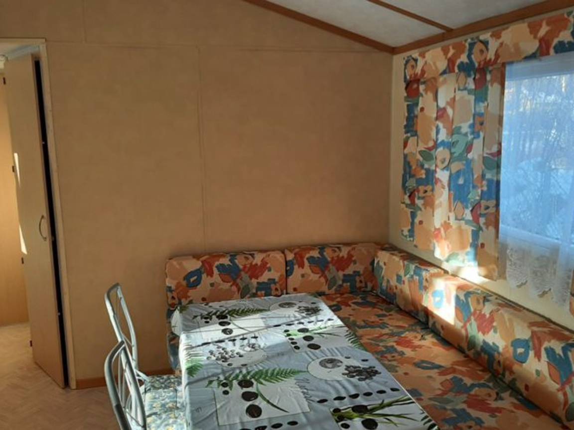27 M² Asuntovaunu ∙ 2 Makuuhuonetta ∙ 7 Vierasta - Estavar