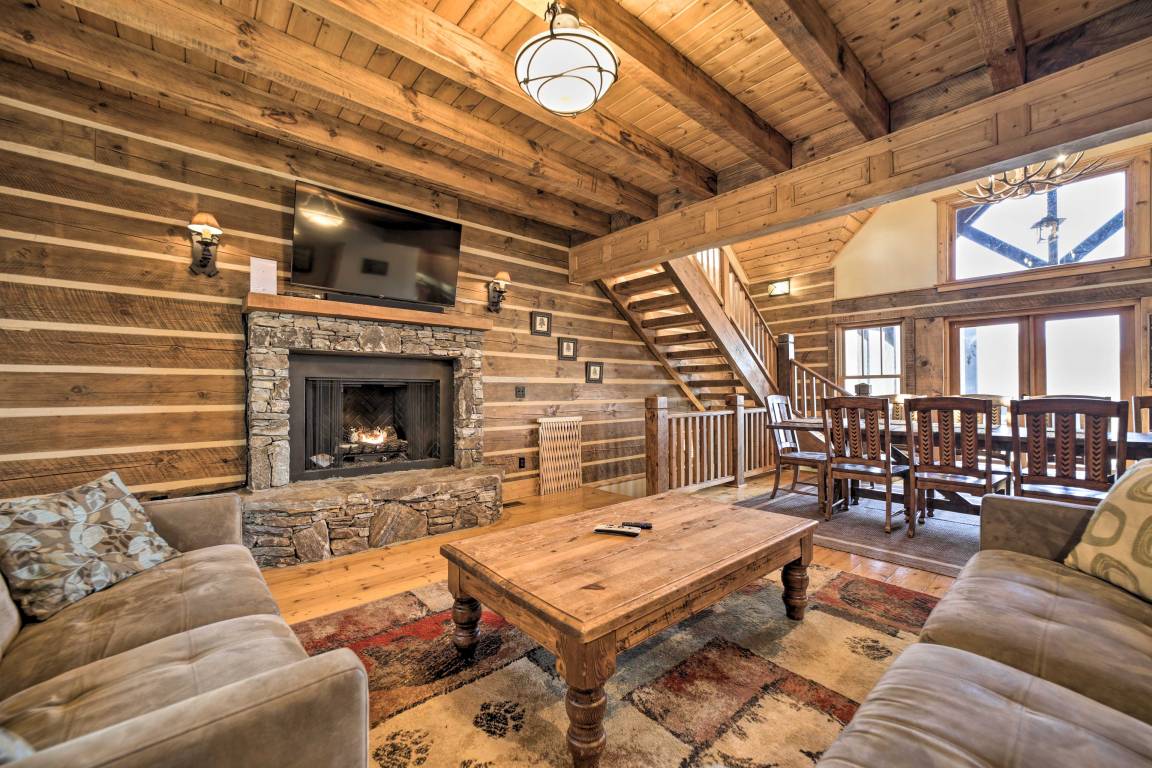 306 M² House ∙ 4 Bedrooms ∙ 14 Guests - Franklin, NC