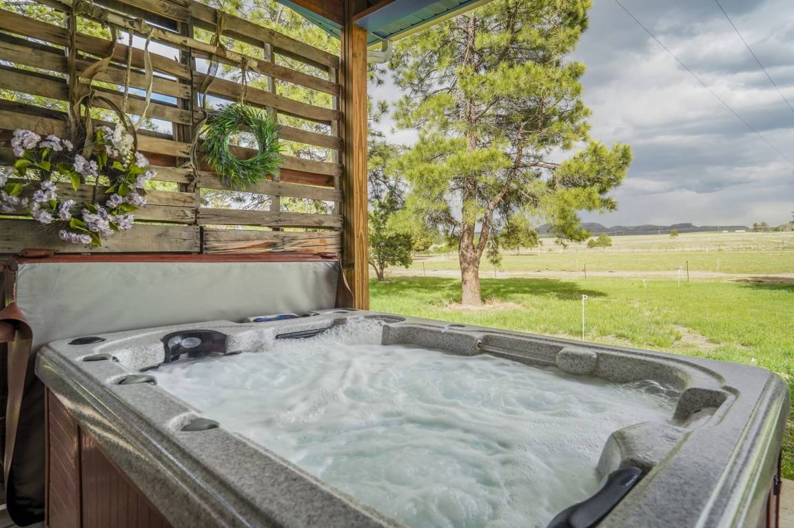 Apartment ∙ 3 Bedrooms ∙ 8 Guests - Larkspur, CO