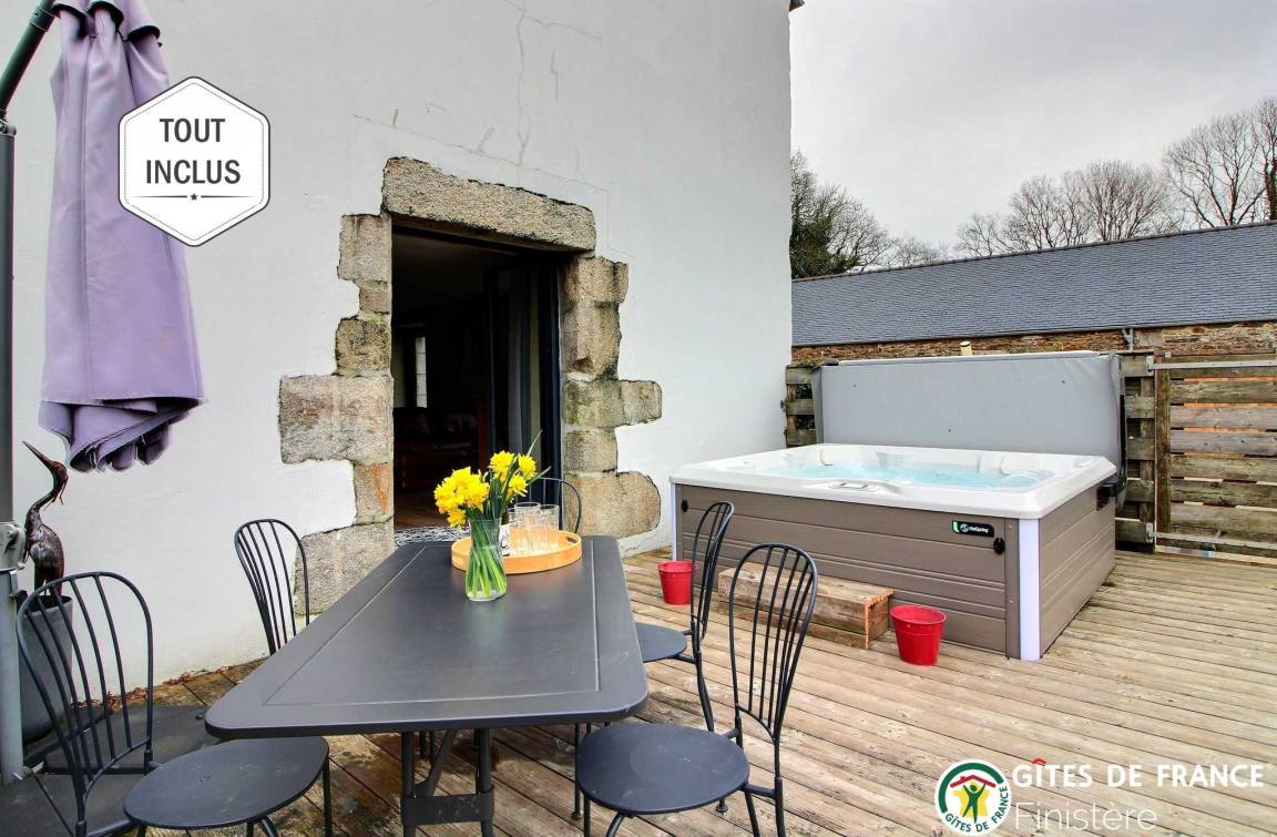 125 M² Gîte ∙ 3 Chambres ∙ 6 Personnes - Finistère