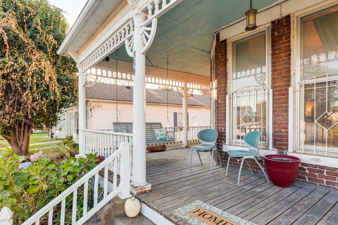 232 M² House ∙ 4 Bedrooms ∙ 8 Guests - Point Pleasant, WV