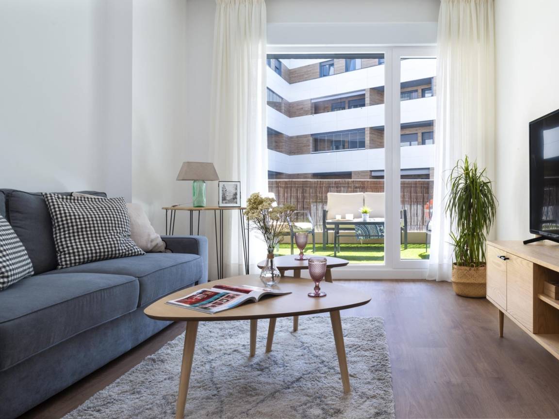 100 M² Apartamento ∙ 2 Quartos ∙ 4 Hóspedes - Sevilha