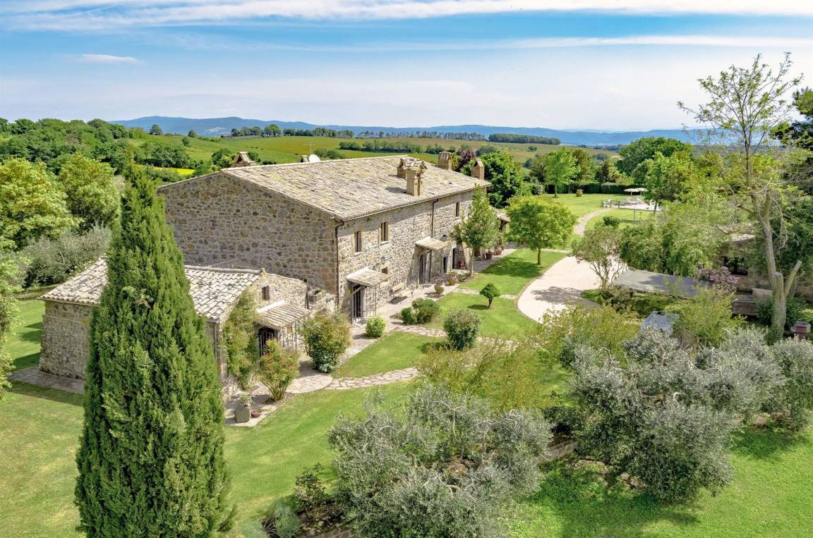 140 M² Apartment ∙ 4 Bedrooms ∙ 9 Guests - Orvieto