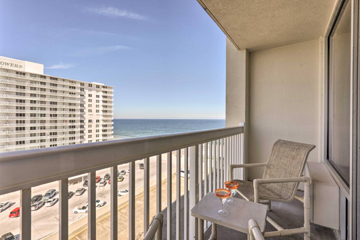 63 M² Apartment ∙ 1 Bedroom ∙ 6 Guests - Daytona Beach, FL