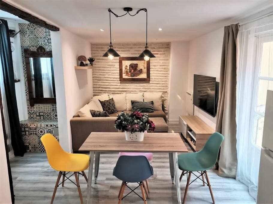 75 M² Casa ∙ 2 Habitaciones ∙ 5 Huéspedes - Toledo