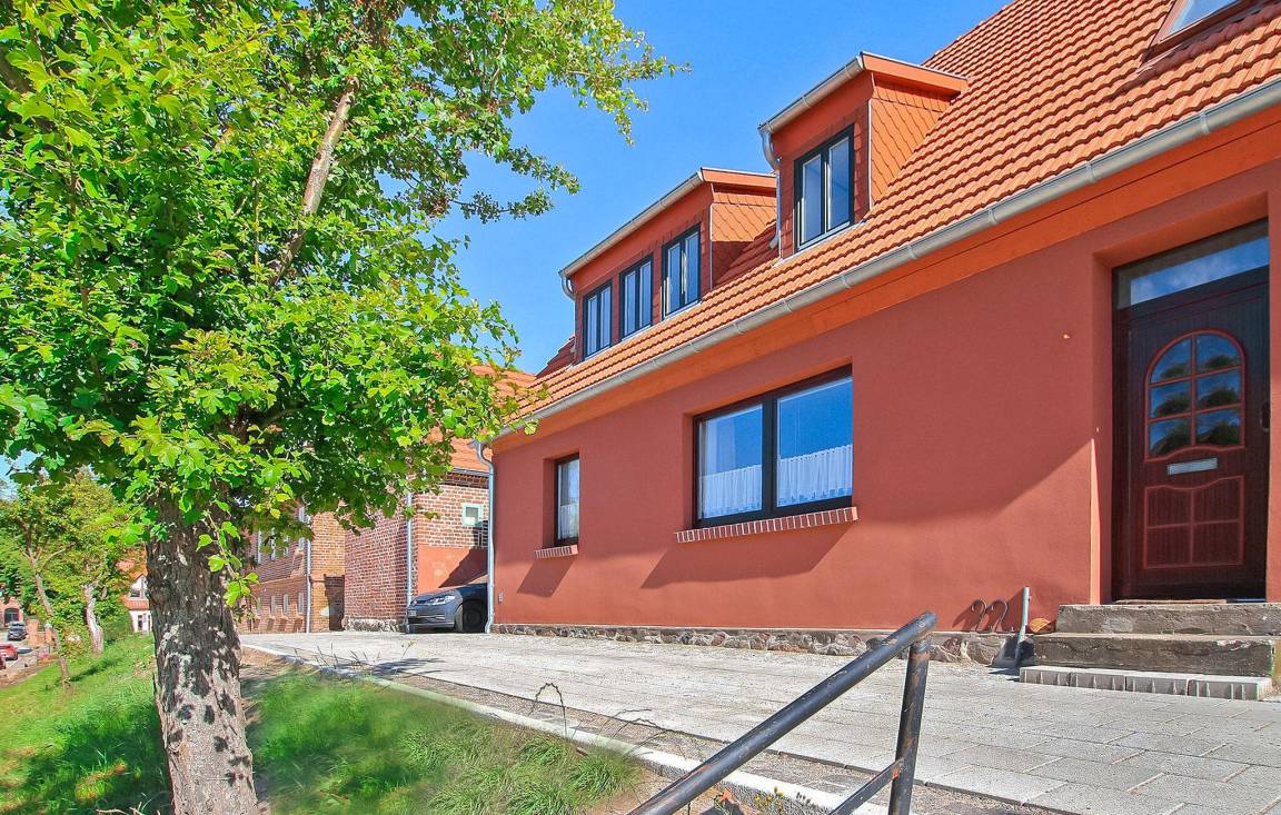 68 M² Ferienwohnung ∙ 2 Schlafzimmer ∙ 3 Gäste - Malchow
