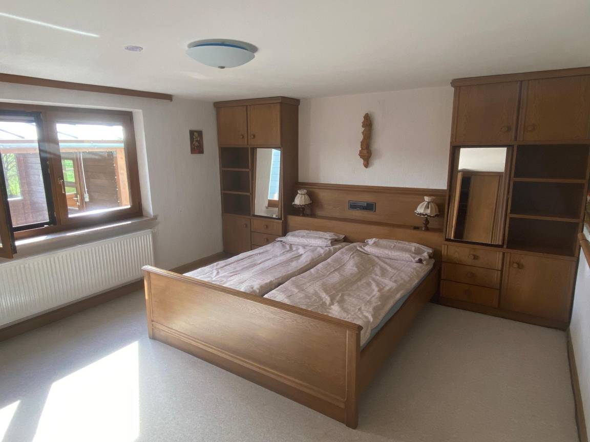 90 M² Ferienwohnung ∙ 1 Schlafzimmer ∙ 3 Gäste - Grafenau
