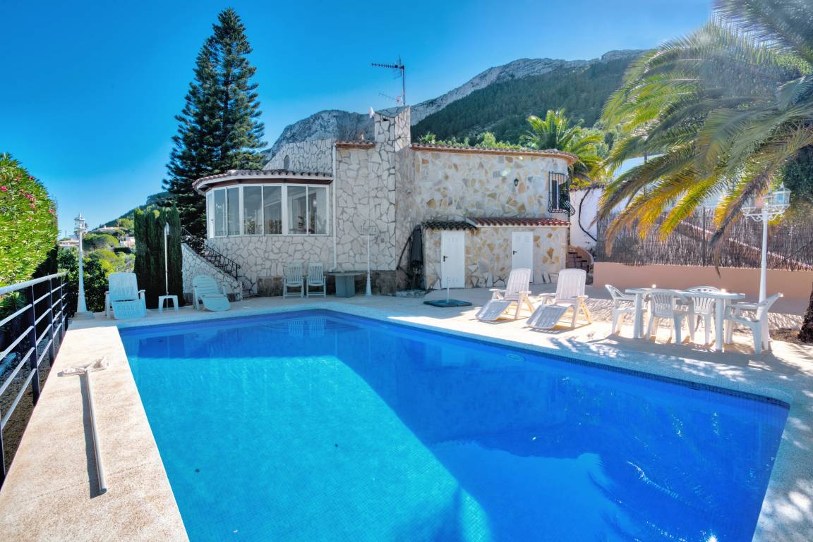 133 M² Villa ∙ 2 Chambres ∙ 4 Personnes - Dénia