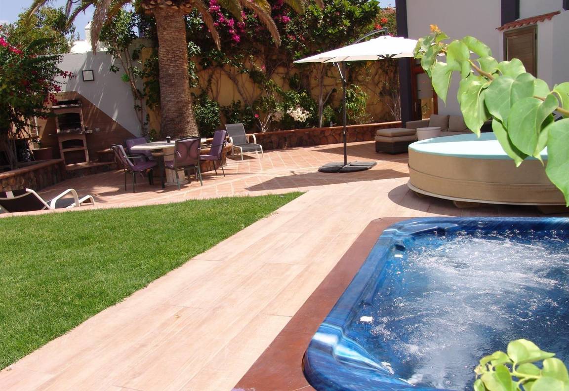 100 M² House ∙ 2 Bedrooms ∙ 6 Guests - Maspalomas