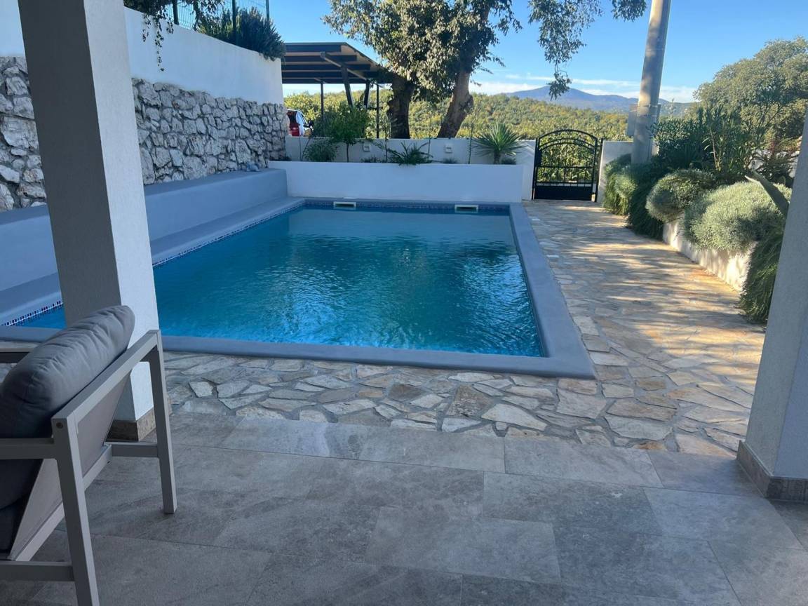 180 M² Villa ∙ 6 Schlafzimmer ∙ 7 Gäste - Vrgorac