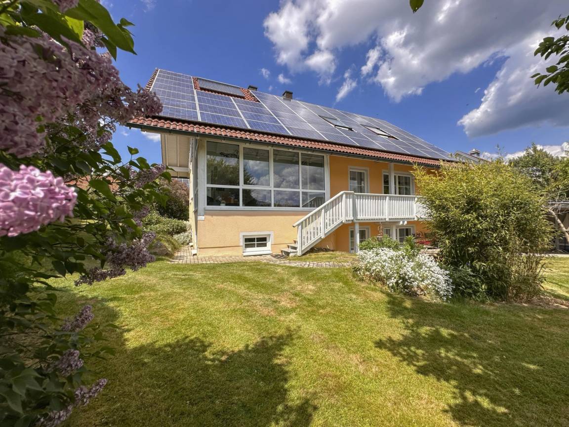 180 M² Ferienhaus ∙ 4 Schlafzimmer ∙ 7 Gäste - Moosbach