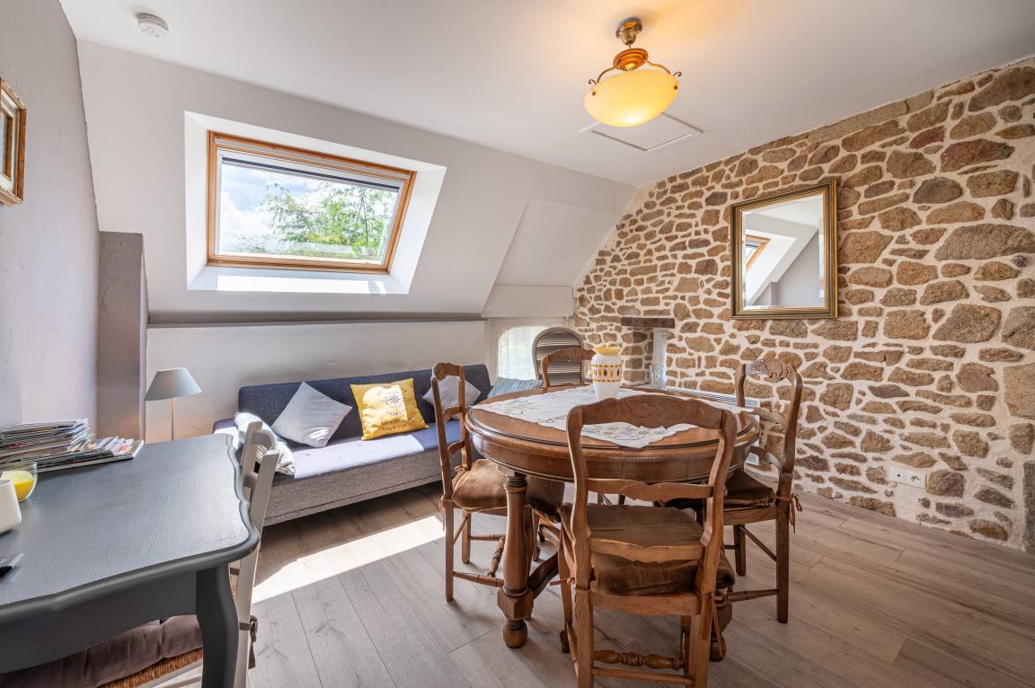 63 M² Ferienwohnung ∙ 2 Schlafzimmer ∙ 4 Gäste - Pluvigner