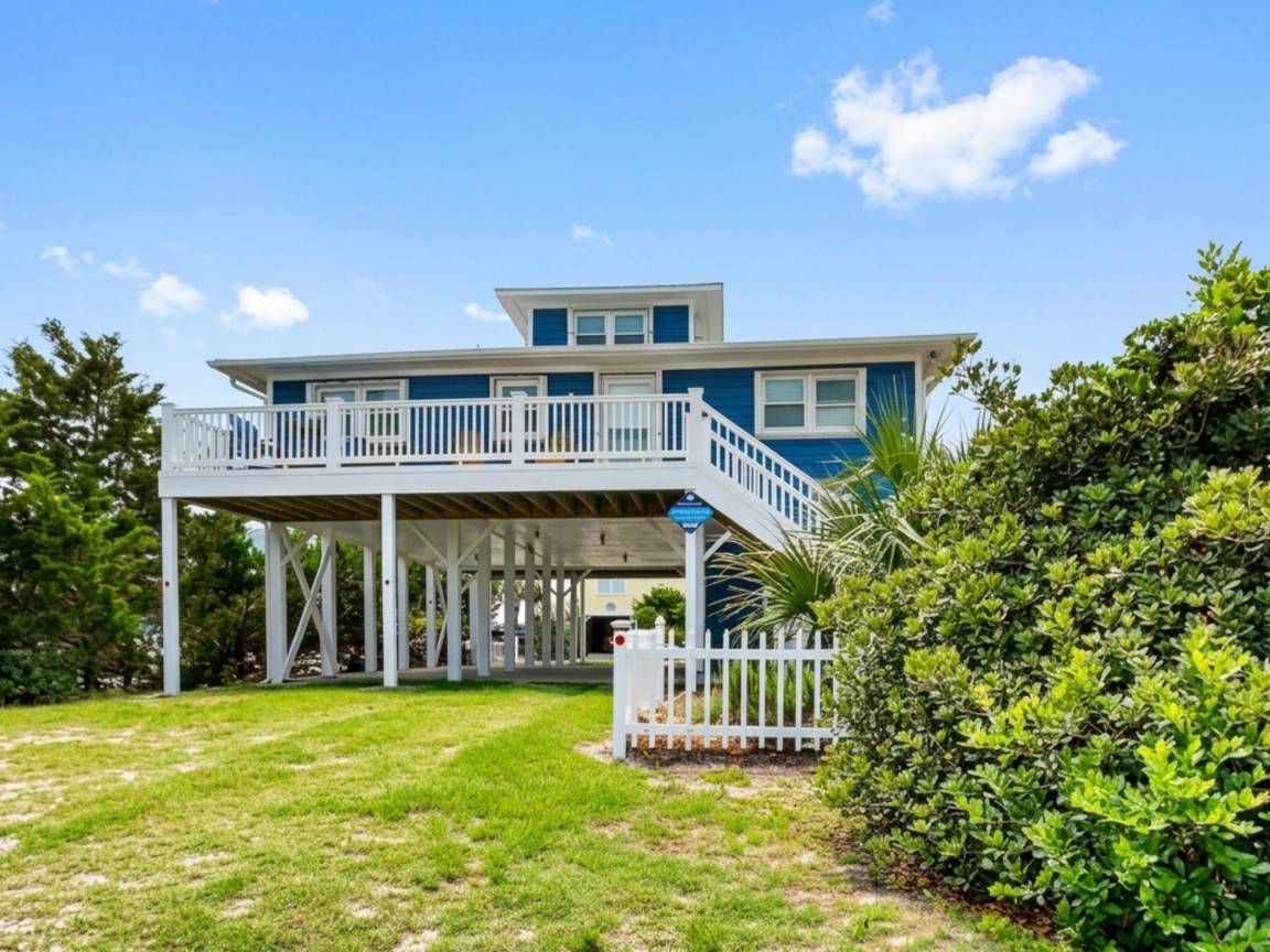146 M² House ∙ 4 Bedrooms ∙ 8 Guests - Topsail Beach, NC
