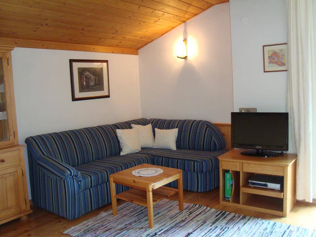 60 M² Ferienwohnung ∙ 1 Schlafzimmer ∙ 2 Gäste - Obertilliach