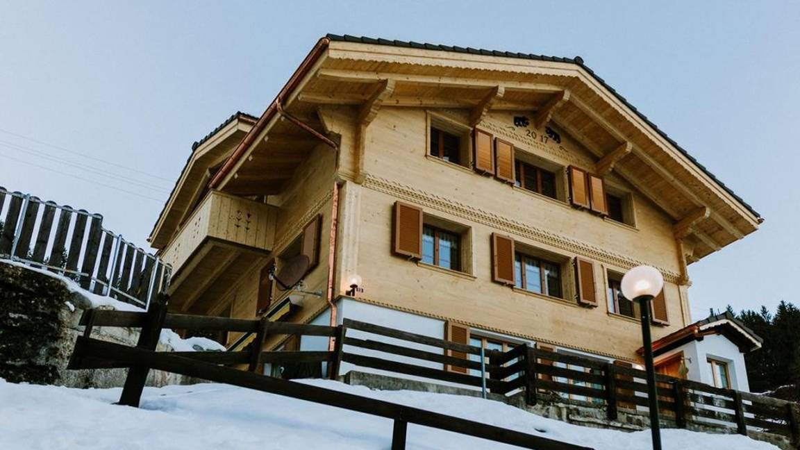 115 M² Apartment ∙ 4 Bedrooms ∙ 8 Guests - Adelboden
