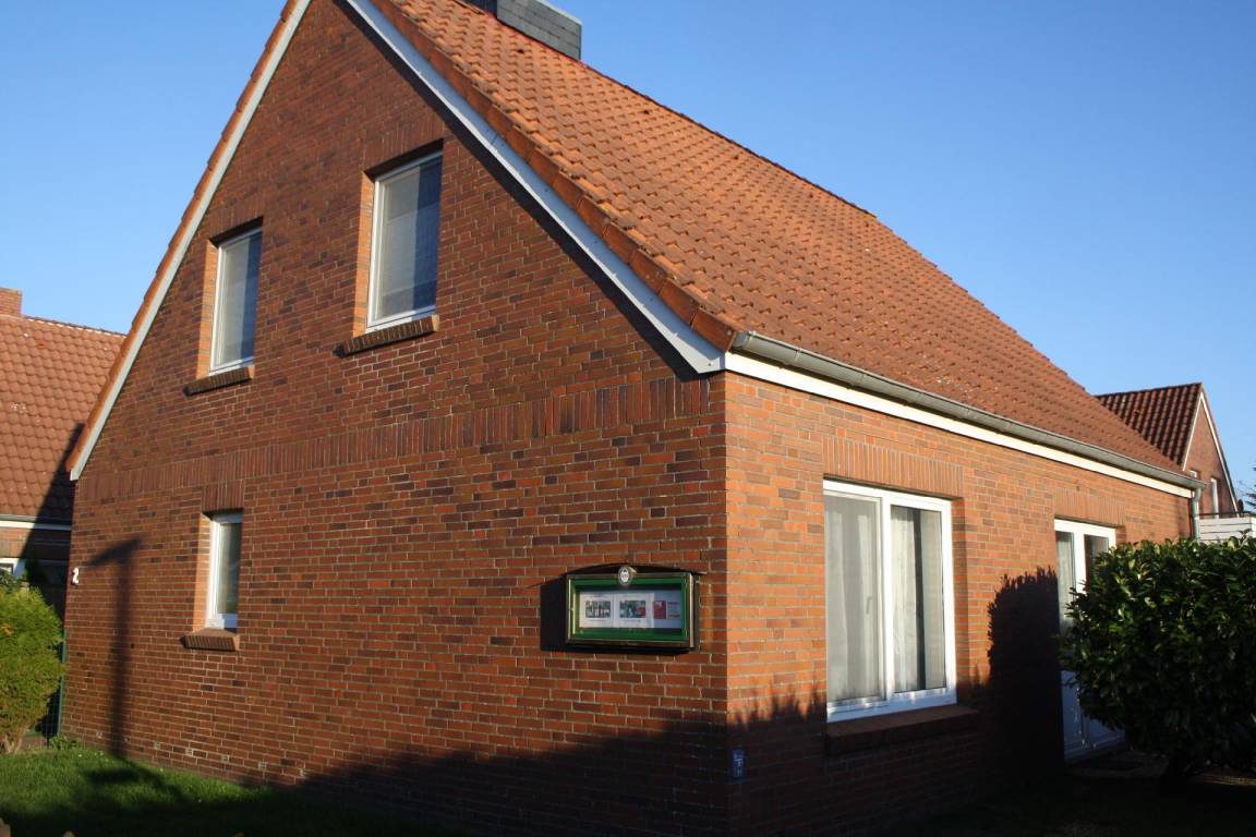 65 M² Ferienwohnung ∙ 2 Schlafzimmer ∙ 5 Gäste - Jemgum