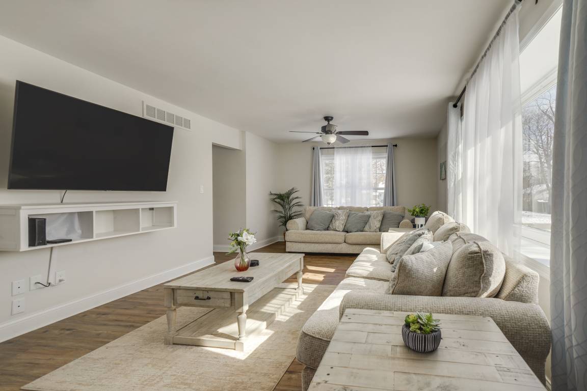 241 M² House ∙ 3 Bedrooms ∙ 8 Guests - Lake Geneva, WI