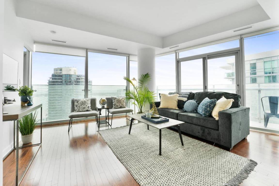 Apartment ∙ 3 Bedrooms ∙ 9 Guests - Toronto