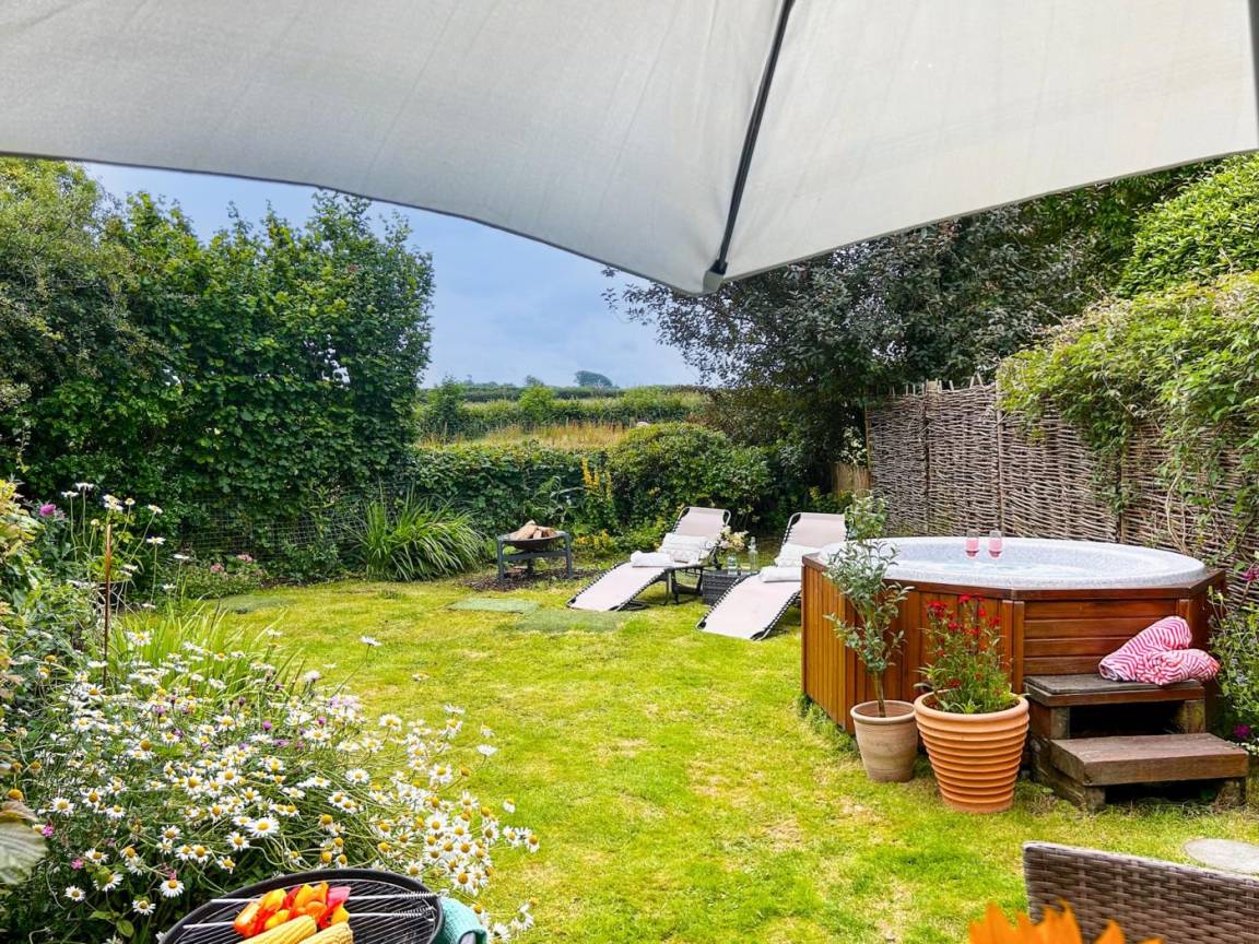 Cottage ∙ 1 Bedroom ∙ 2 Guests - North Devon District