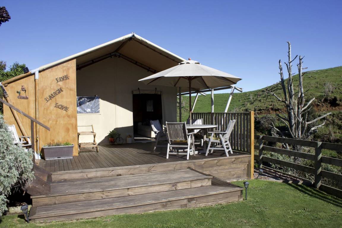 Camping ∙ 1 Bedroom ∙ 4 Guests - Taranaki