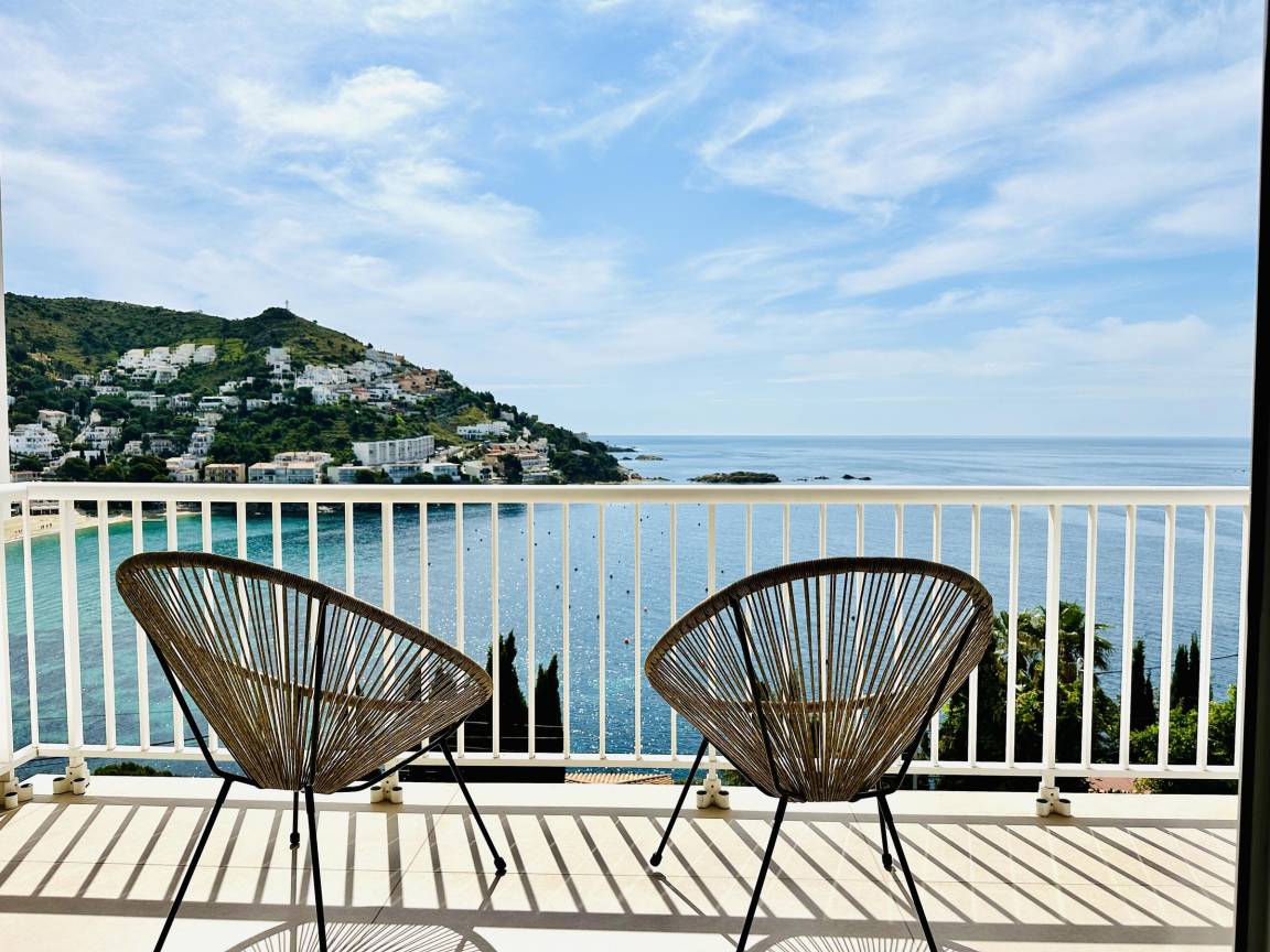 55 M² Apartamento ∙ 2 Habitaciones ∙ 4 Huéspedes - Cadaqués