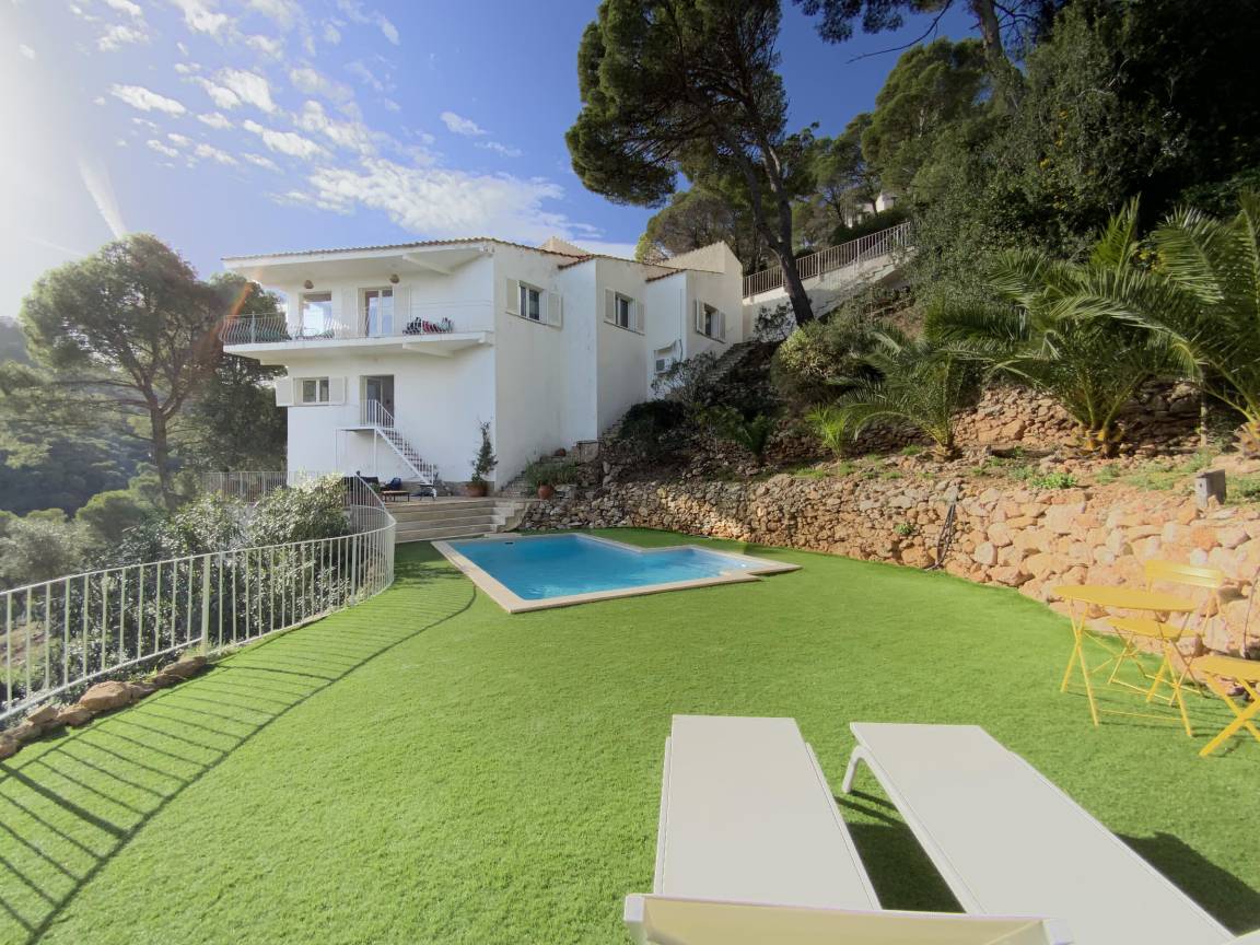 177 M² Villa ∙ 4 Schlafzimmer ∙ 8 Gäste - Tamariu